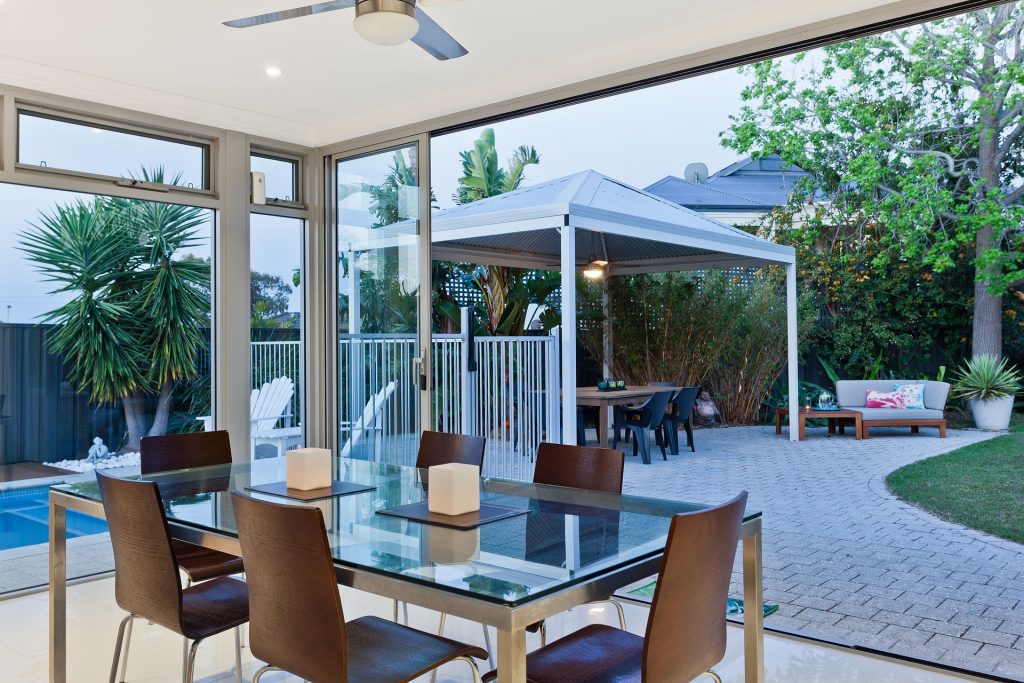 3 Ways To Easily Create The Perfect Socializing Space In Your Garden ...