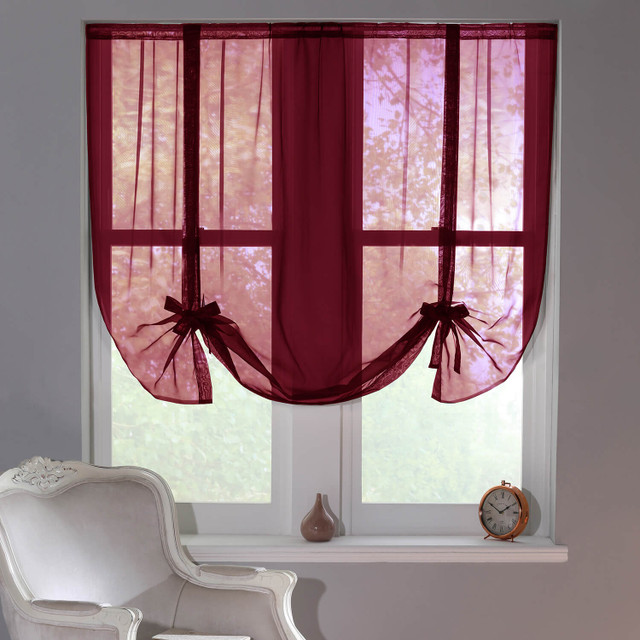 Deck Your Home With Christmas Curtains ~ Fresh Design Blog