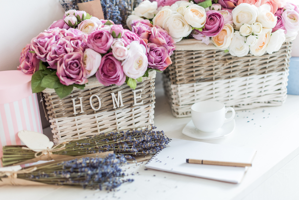 How to Use Flowers in Home Décor ~ Fresh Design Blog