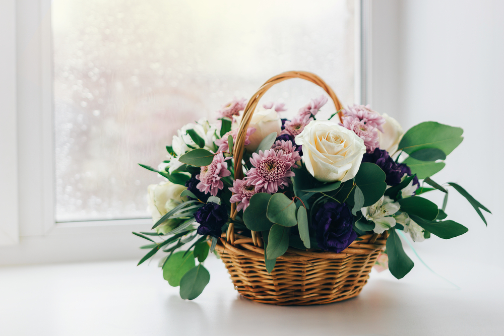 How to Use Flowers in Home Décor ~ Fresh Design Blog
