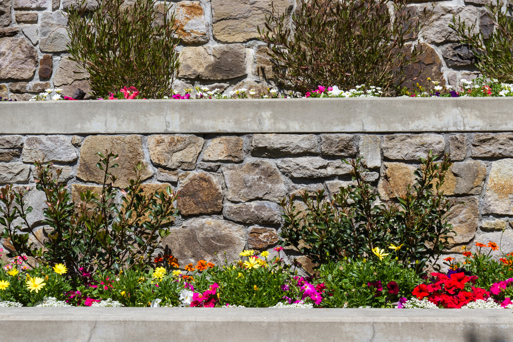 How to Build a Landscape Wall and Keep It In Tip-Top Shape ~ Fresh ...